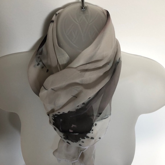 Vintage | Accessories | Vtg Gorgeous Flowy Hand Painted Oblong Scarf ...